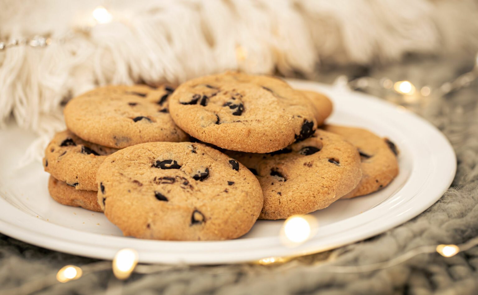 Chewy vs Crunchy Cookies: Textures That Tempt Taste Buds
